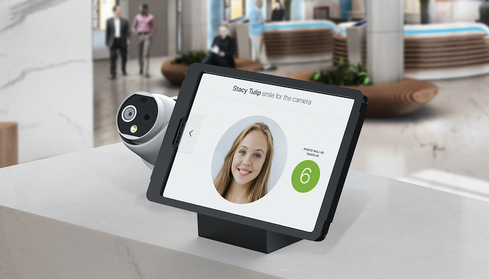 iLobby首次推出COVID-19制造自动化体温扫描